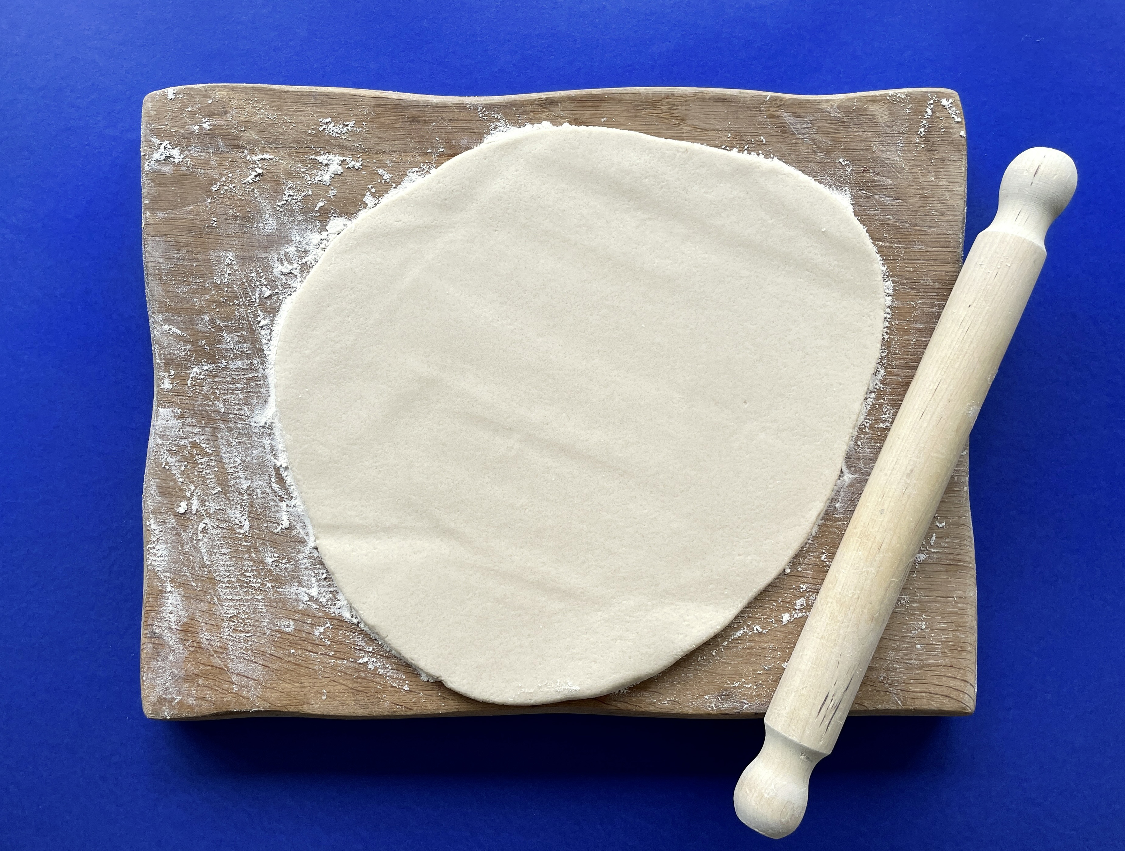 Zelf zoutdeeg maken voor kerstversieringen - Edet